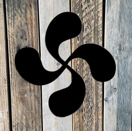 Pochoir Adhésif 15 x 15 cm CROIX BASQUE